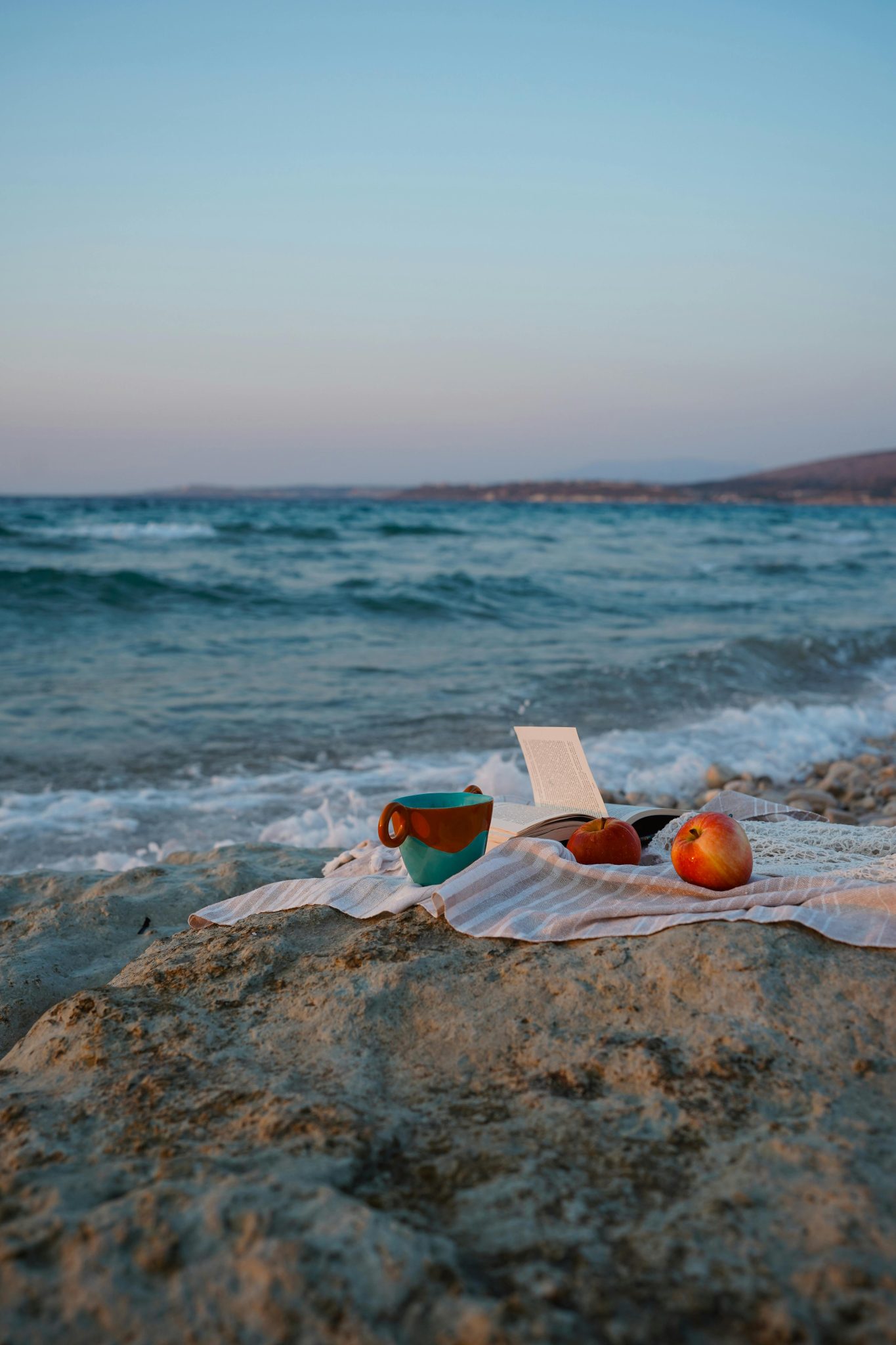 30 Day Mindfulness Challenge - Living & Lifestyle Blog